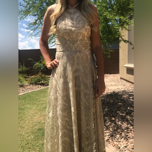Speechless | Dresses | Speechless Gold Prom Dress | Poshmark